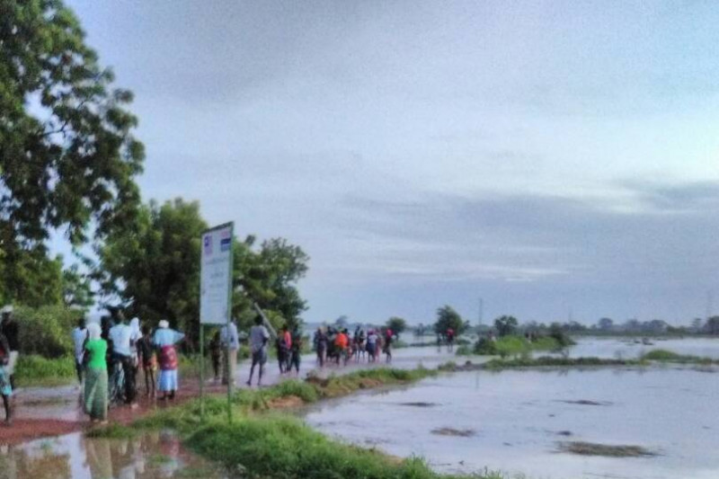U.S Supports Gambian Flood Victims - African Eye Report